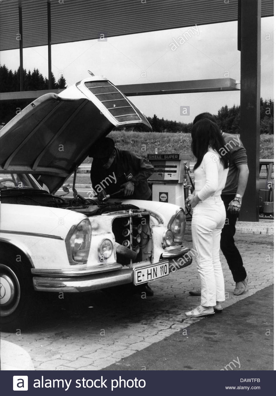 Shell Petrol Stations Stockfotos & Shell Petrol Stations Bilder - Alamy