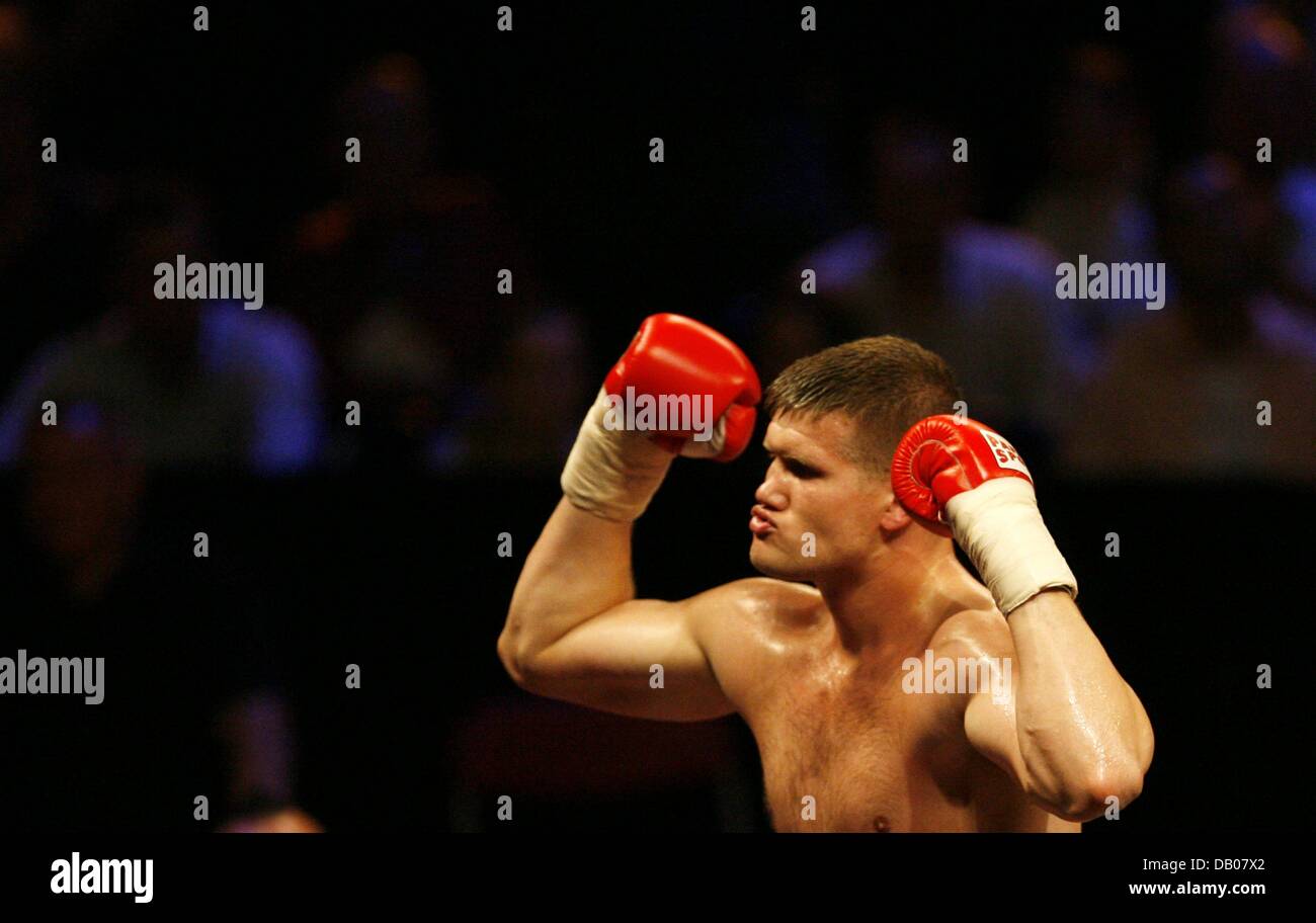 Sports spo boxing facial_expression gesture male germany -Fotos und -Bildmaterial in hoher ...