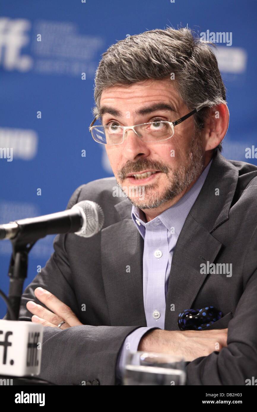 US-Drehbuchautor John Orloff besucht die Pressekonferenz von "Anonymous ...