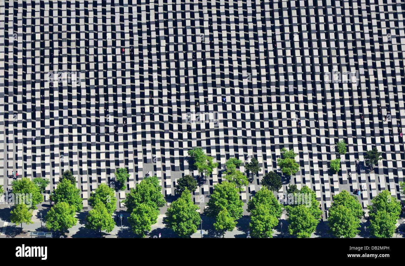 Holocaust memorial berlin aerial -Fotos und -Bildmaterial in hoher ...