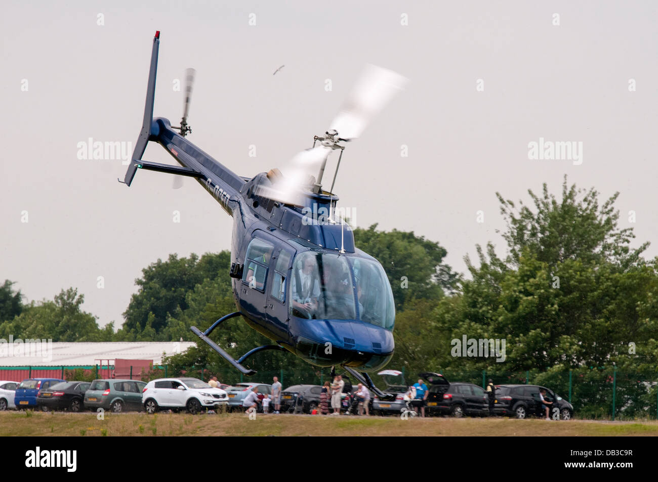 Bell 206b jet ranger ii -Fotos und -Bildmaterial in hoher Auflösung – Alamy