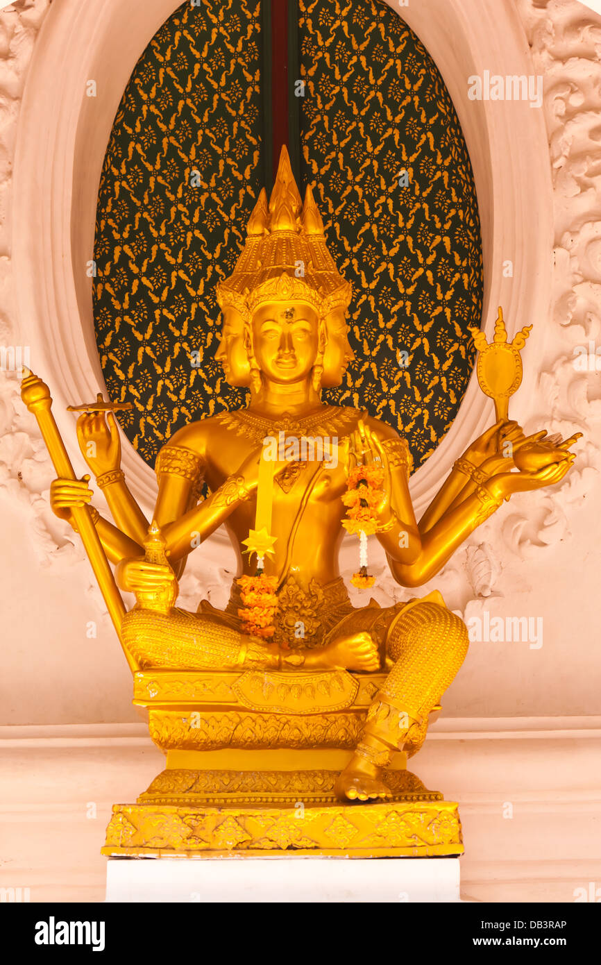 Thailand brahma statue -Fotos und -Bildmaterial in hoher Auflösung – Alamy