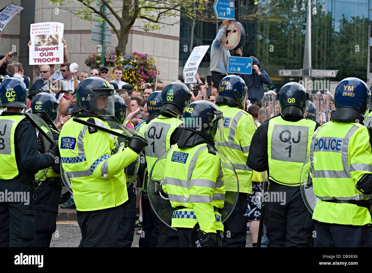 Birmingham edl bereitschaftspolizei demonstrationspolizei -Fotos und ...