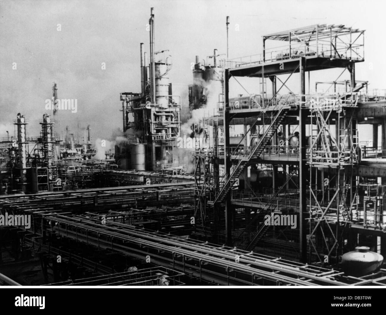 Geographie / Reisen, Ostdeutschland, Industrie, Chemieindustrie, Leuna ...