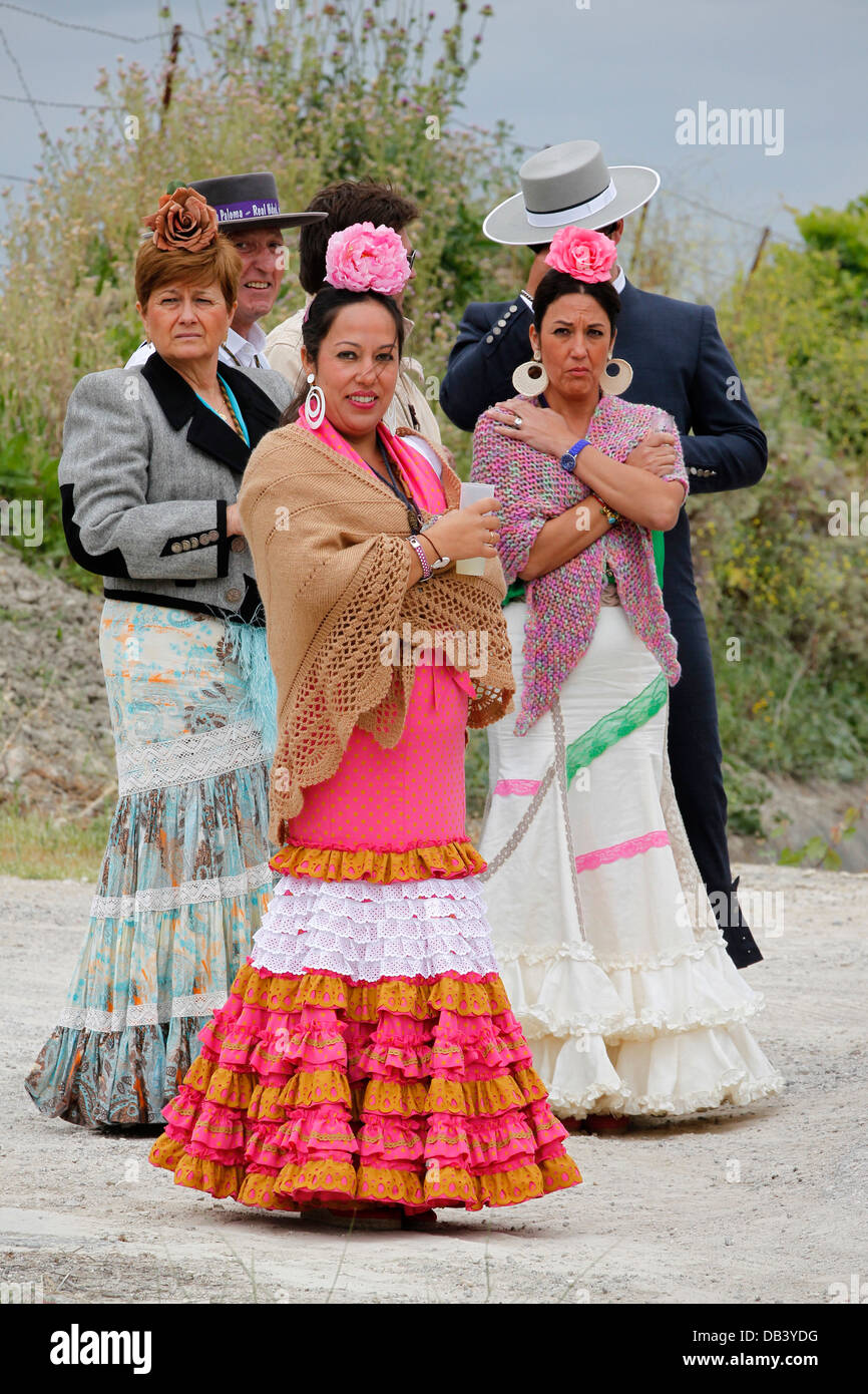 Spanische Frauen tragen Zigeuner-Flamenco-Stil Kleider Stockfotografie ...