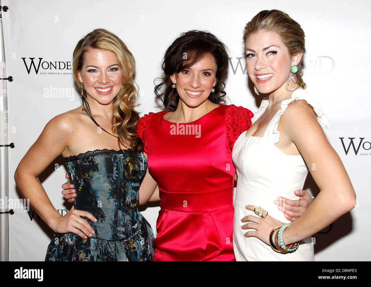 Morgan James, Natalie Hill und Kate Loprest Öffnung Nacht after-Party für das Broadway-musical ...