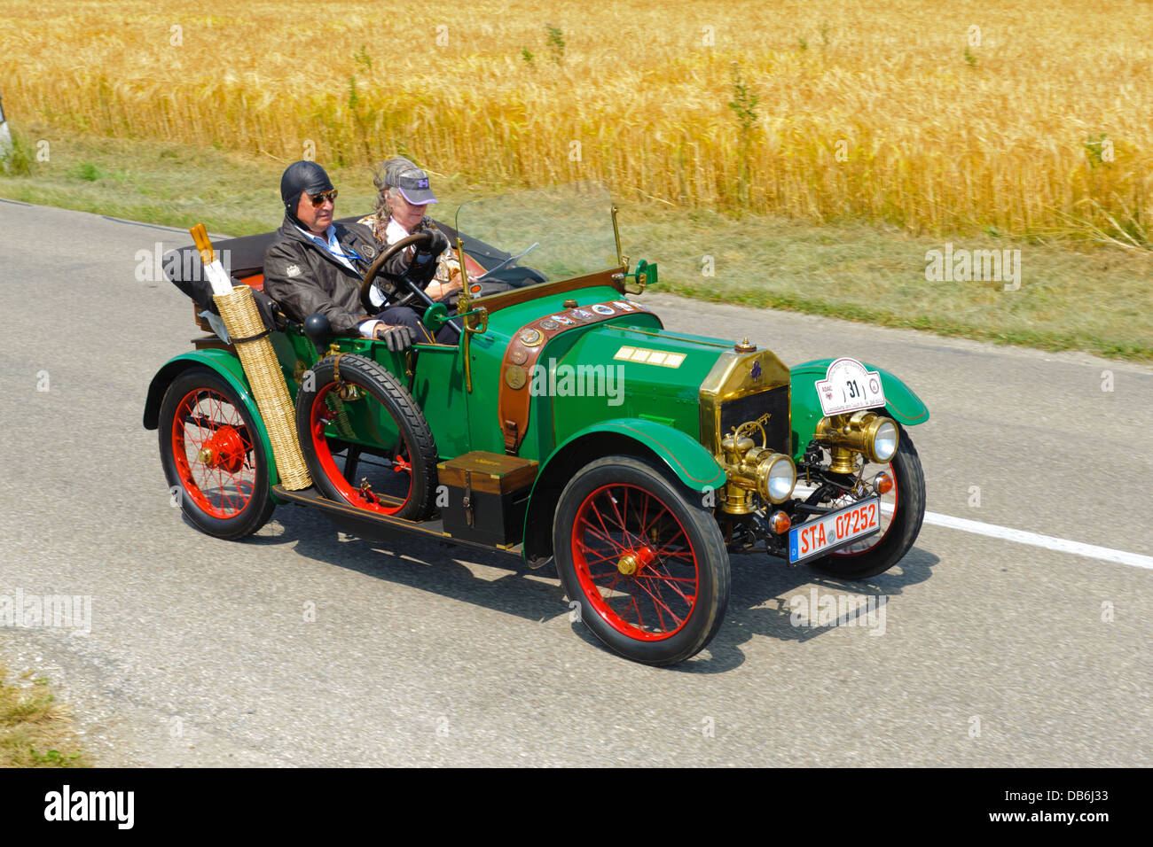 Pkw oldtimer deutschland luxus -Fotos und -Bildmaterial in hoher ...