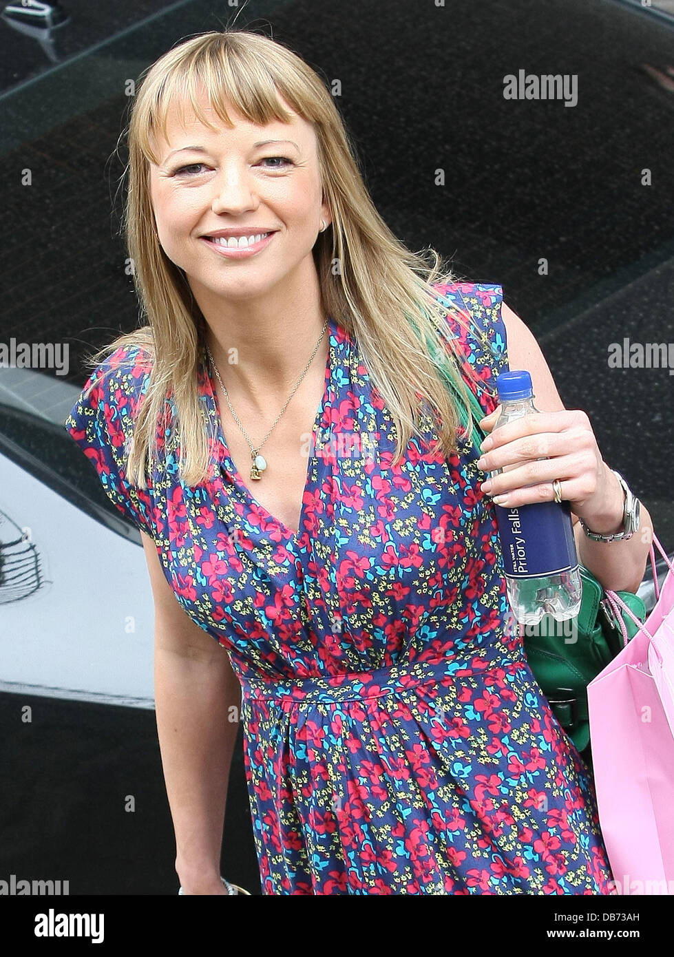 Sara cox in den itv studios london -Fotos und -Bildmaterial in hoher ...
