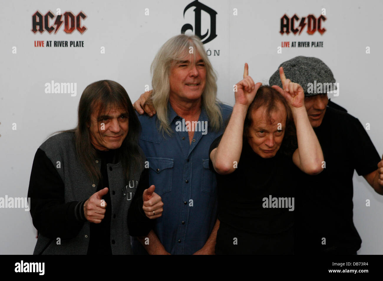 Malcolm Young, Cliff Williams, Angus Young und Brian Johnson von AC/DC ...