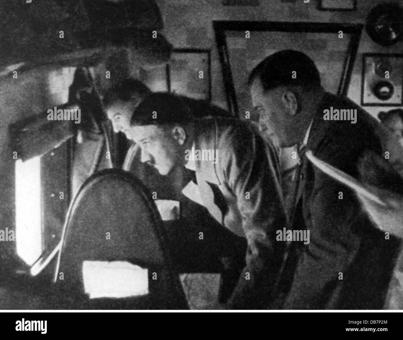 Adolf Hitler 1932 Stockfotos & Adolf Hitler 1932 Bilder - Alamy