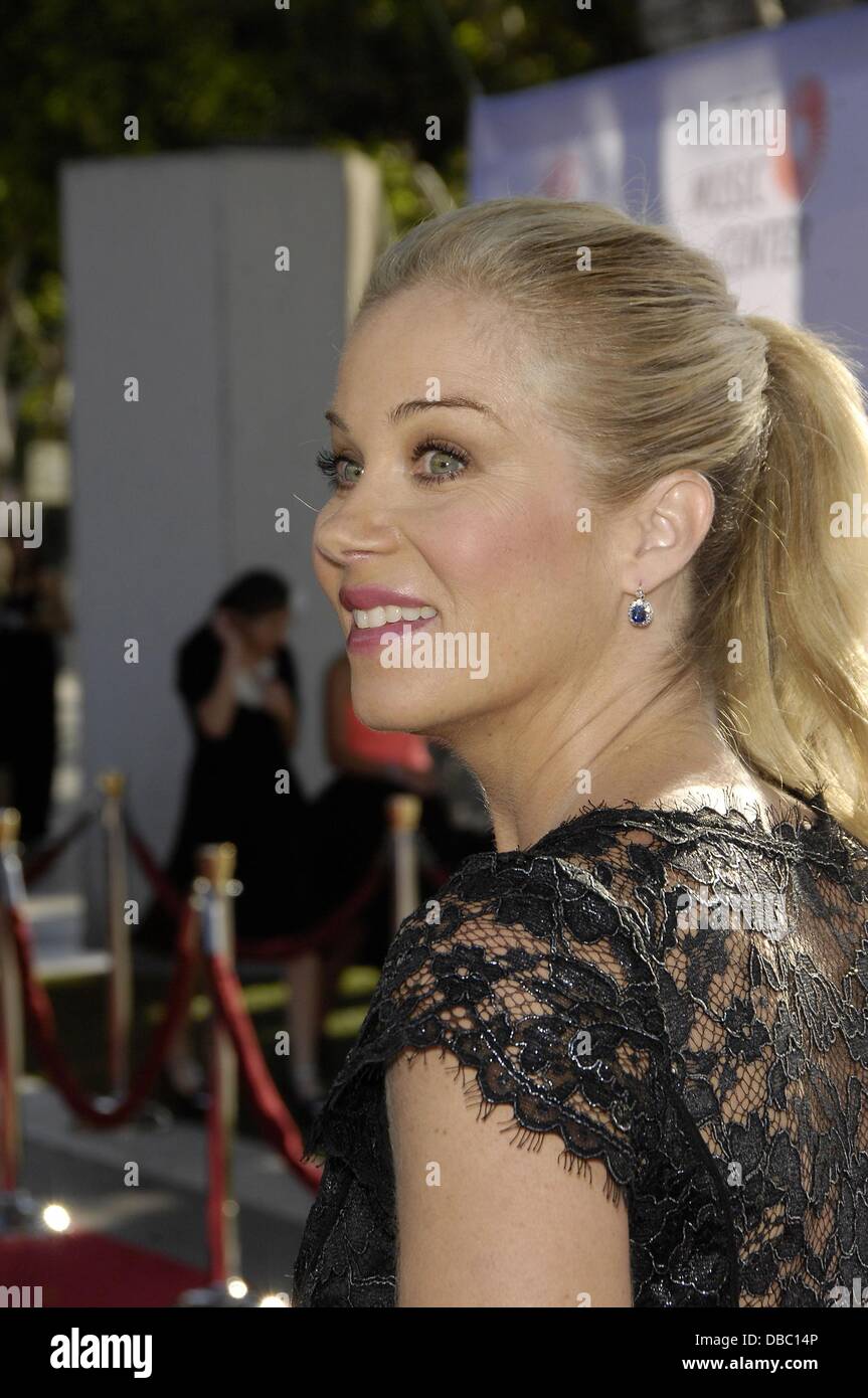 Christina applegate feet -Fotos und -Bildmaterial in hoher Auflösung ...