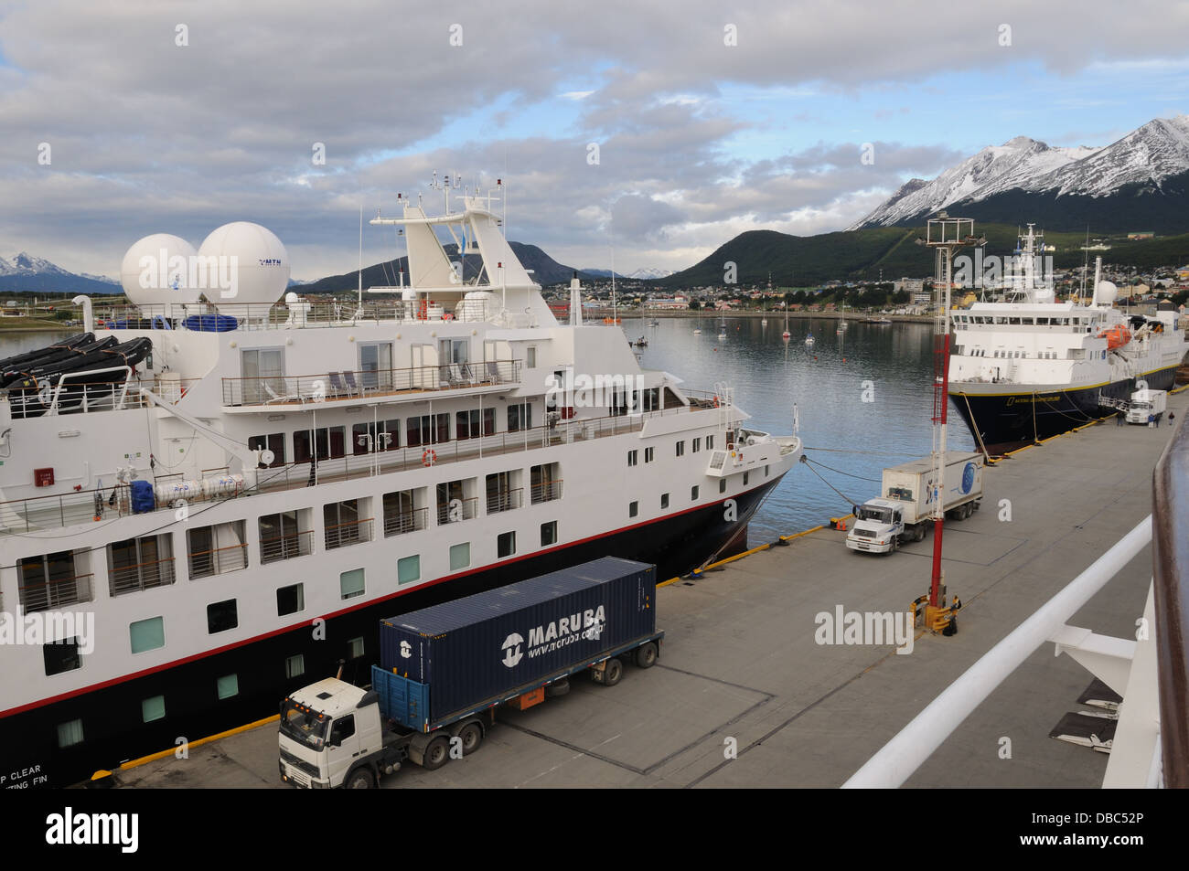 Hurtigruten expedition schiff -Fotos und -Bildmaterial in hoher ...