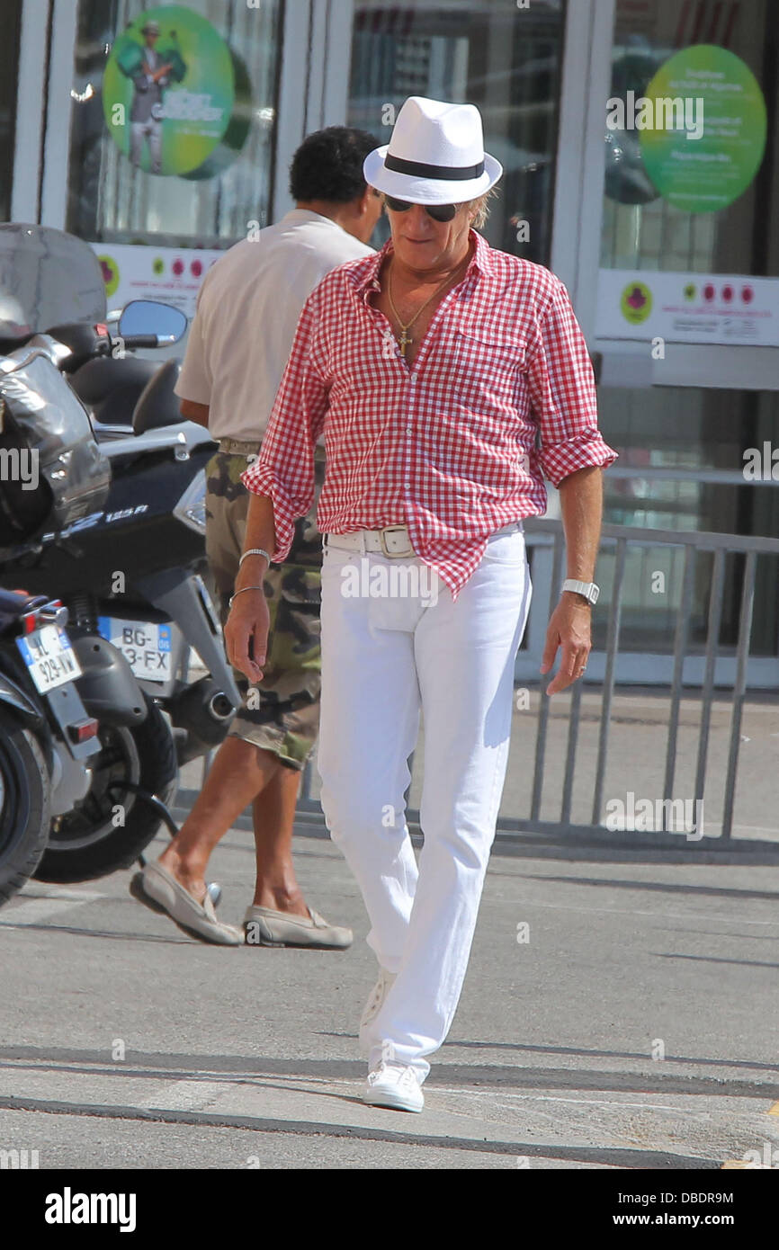 Rod Stewart und seine Frau Penny Lancaster und ihr Sohn Alastair sind ...