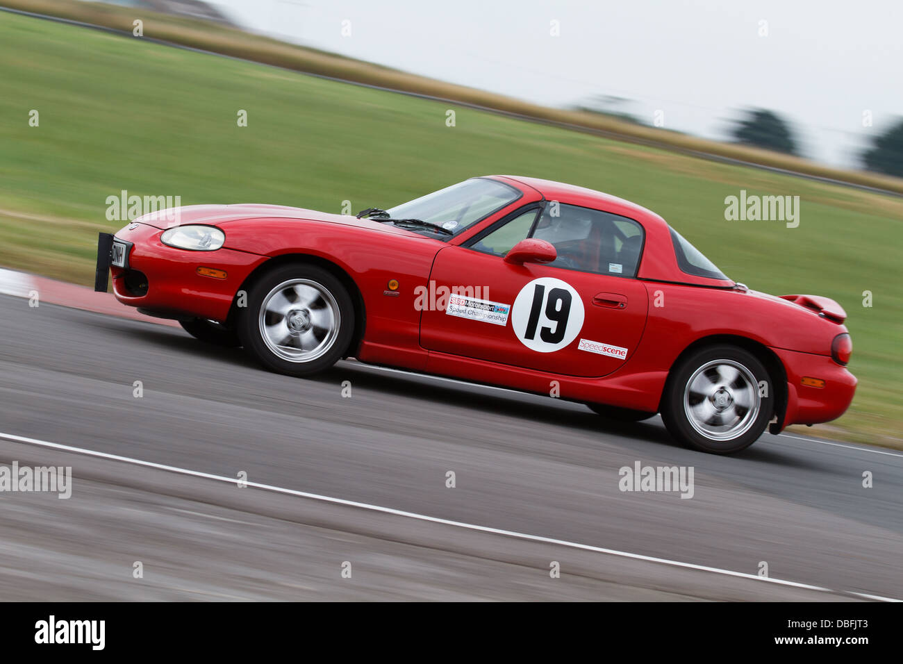 Ein Auto nehmen Abschied in einem Sprint-Event am Wellenplan Circuit ...