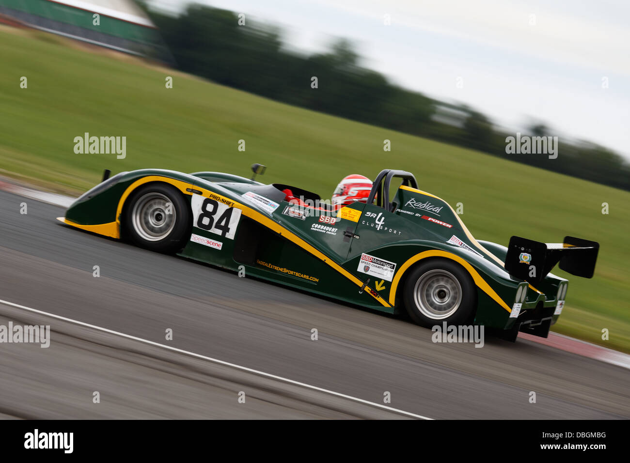 Ein Auto nehmen Abschied in einem Sprint-Event am Wellenplan Circuit ...