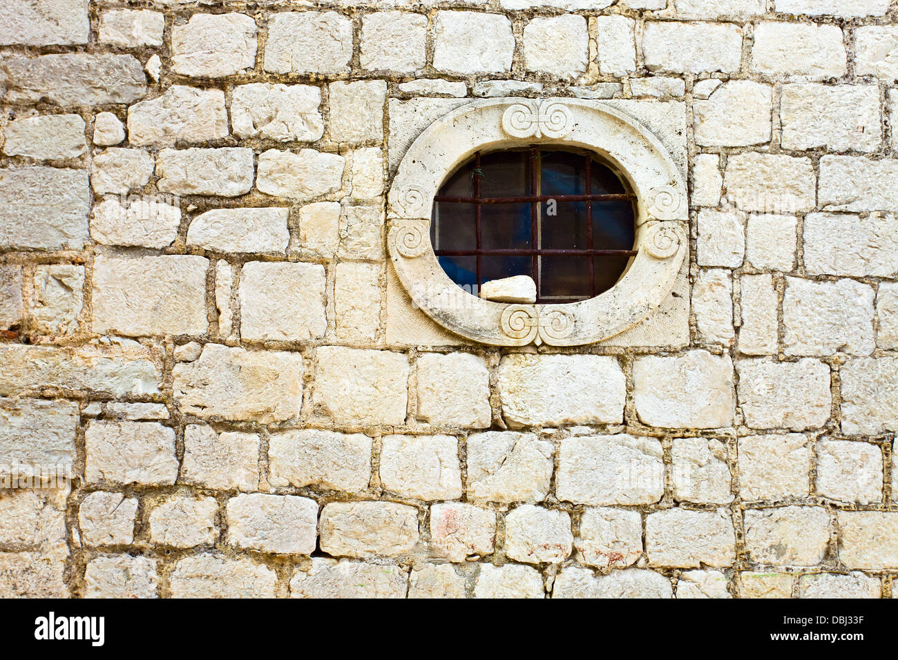 Teil der alten mauer fenster -Fotos und -Bildmaterial in hoher ...