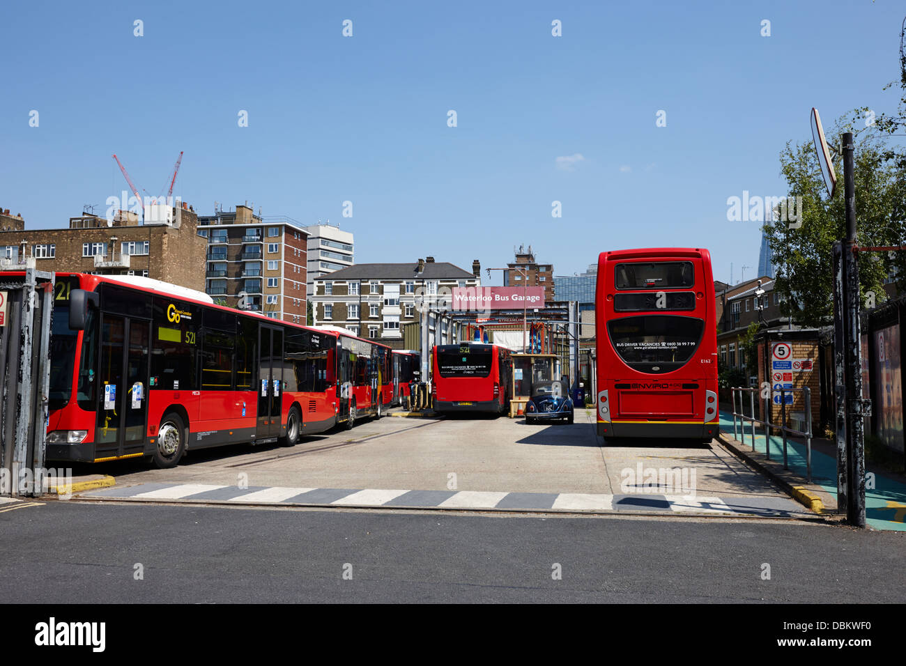 Die garage london -Fotos und -Bildmaterial in hoher Auflösung – Alamy