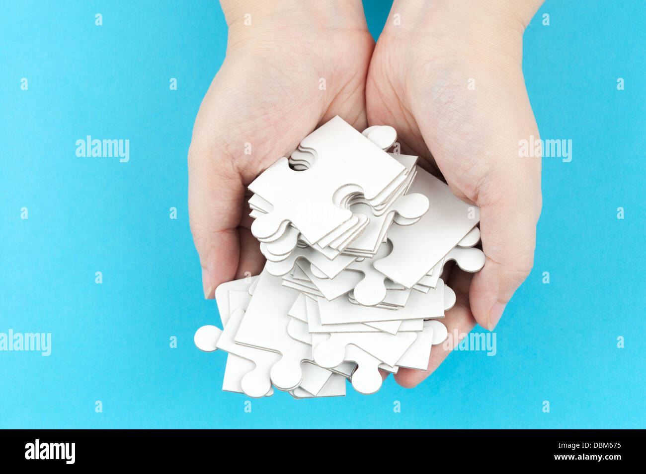 Jigsaw puzzle pieces -Fotos und -Bildmaterial in hoher Auflösung – Alamy