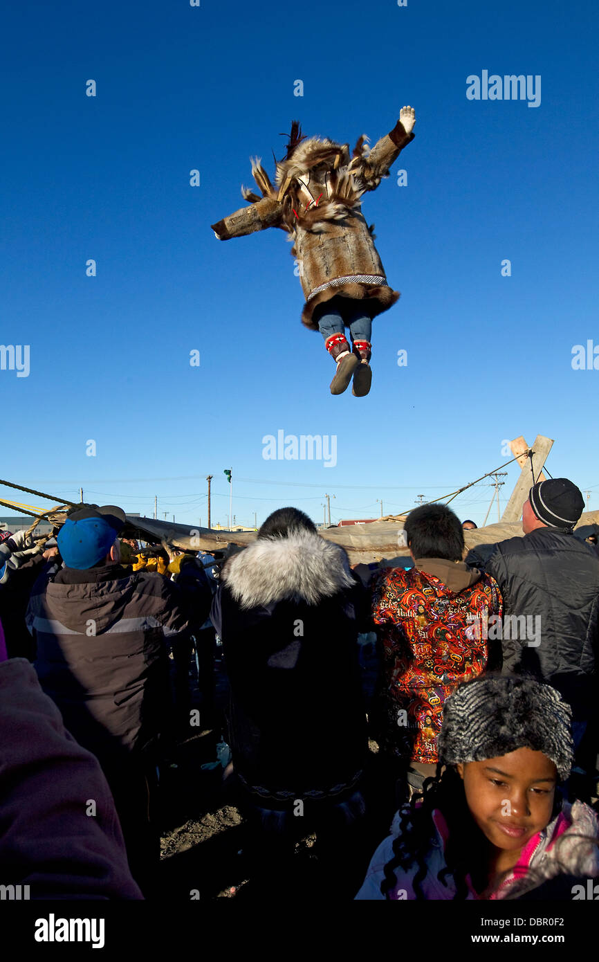 Einheimischer inuit walfang -Fotos und -Bildmaterial in hoher Auflösung ...