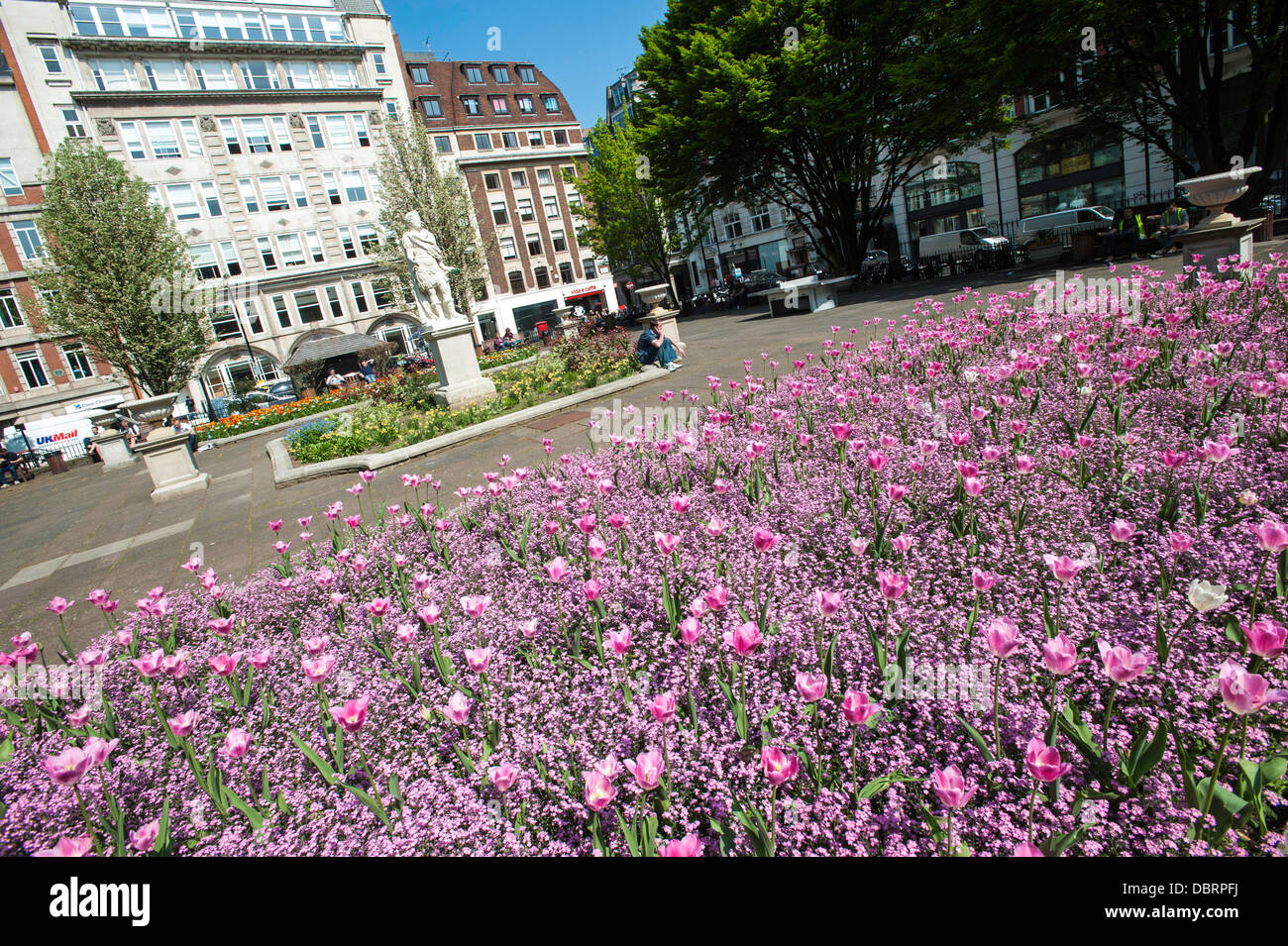 Golden square -Fotos und -Bildmaterial in hoher Auflösung – Alamy