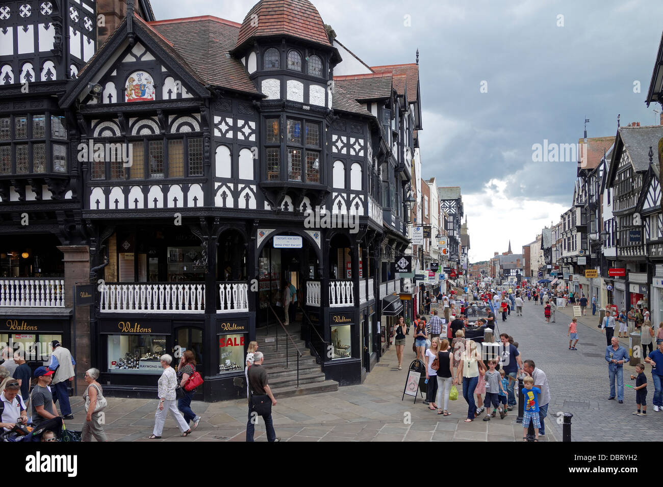 Chester rows -Fotos und -Bildmaterial in hoher Auflösung – Alamy