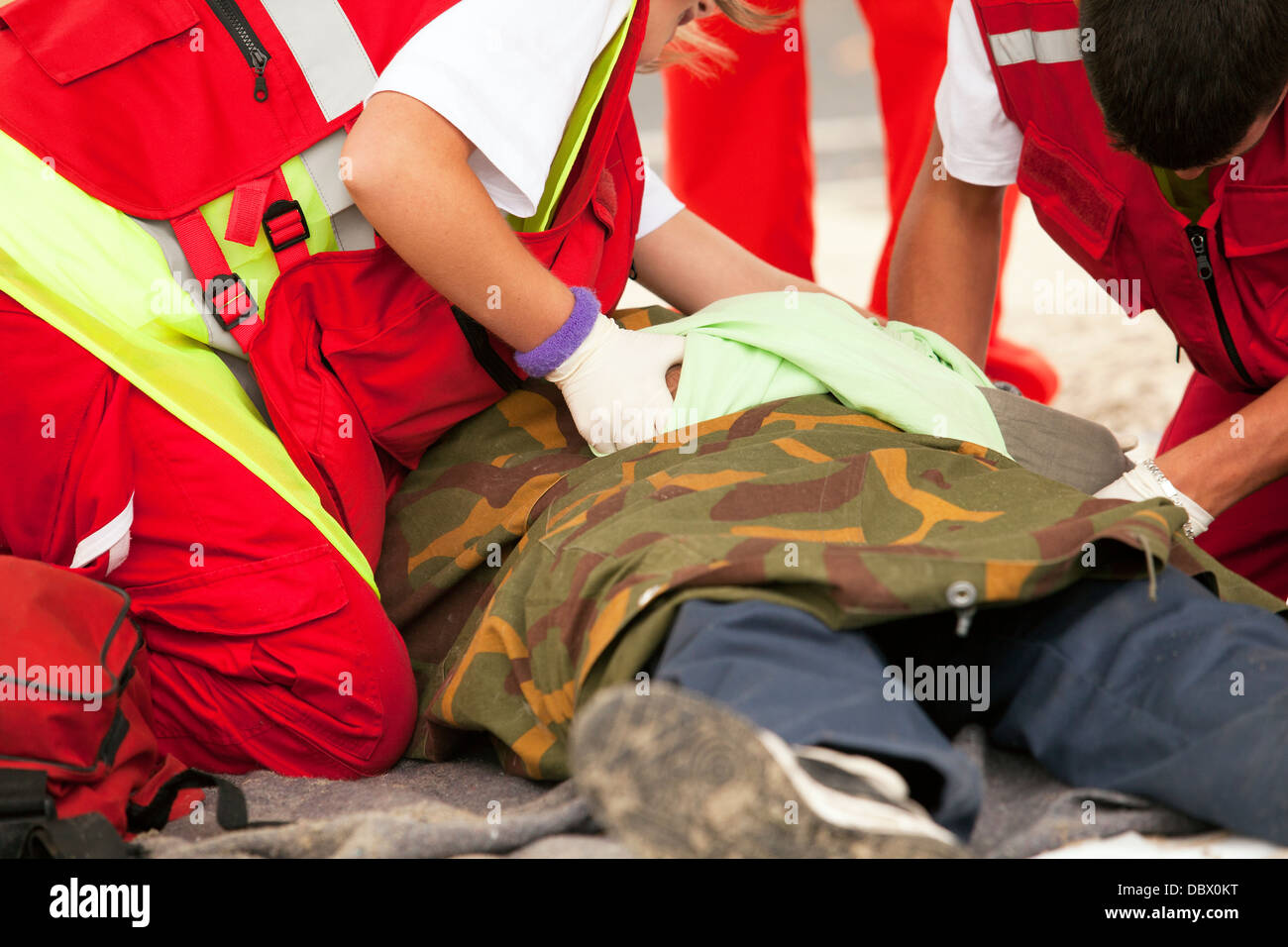 Medicine accident exercise first aid -Fotos und -Bildmaterial in hoher ...