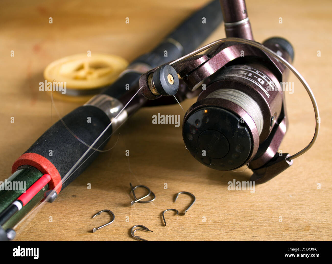 Blue jacket hook -Fotos und -Bildmaterial in hoher Auflösung – Alamy