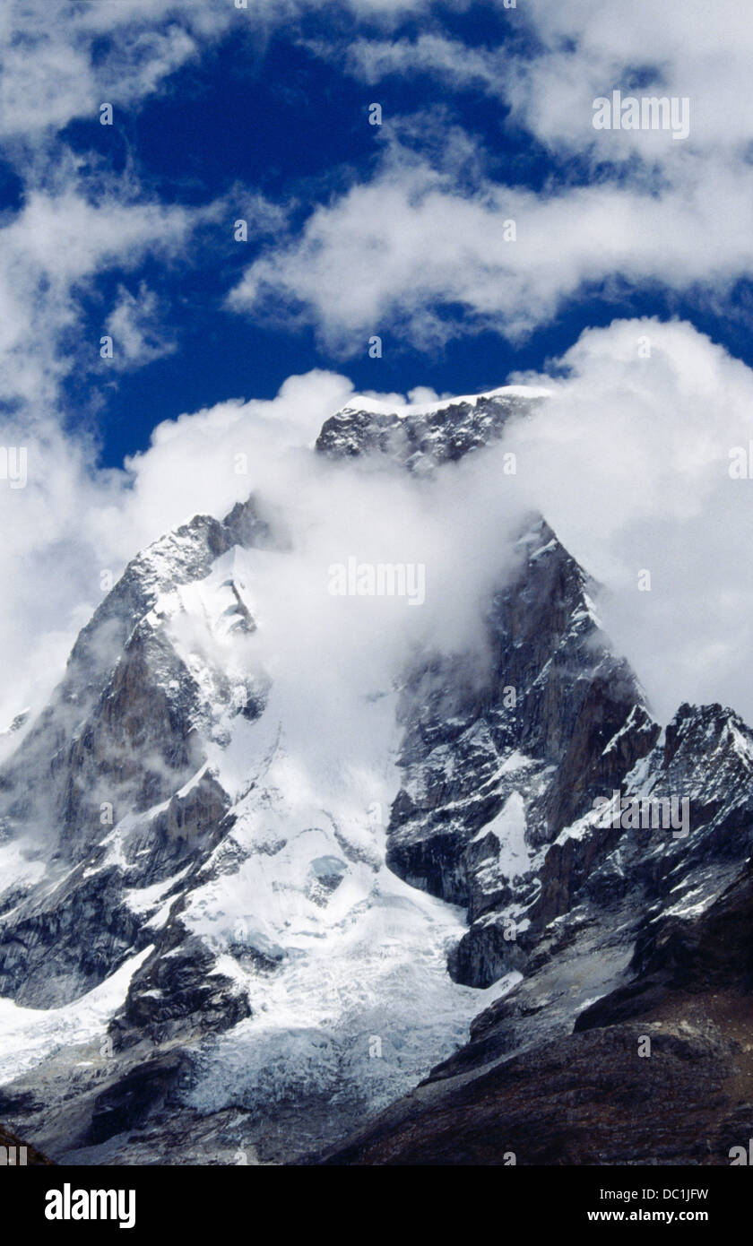 Mount Huascaran. Nationalpark Huascarán. Cordillera Blanca. Peru ...