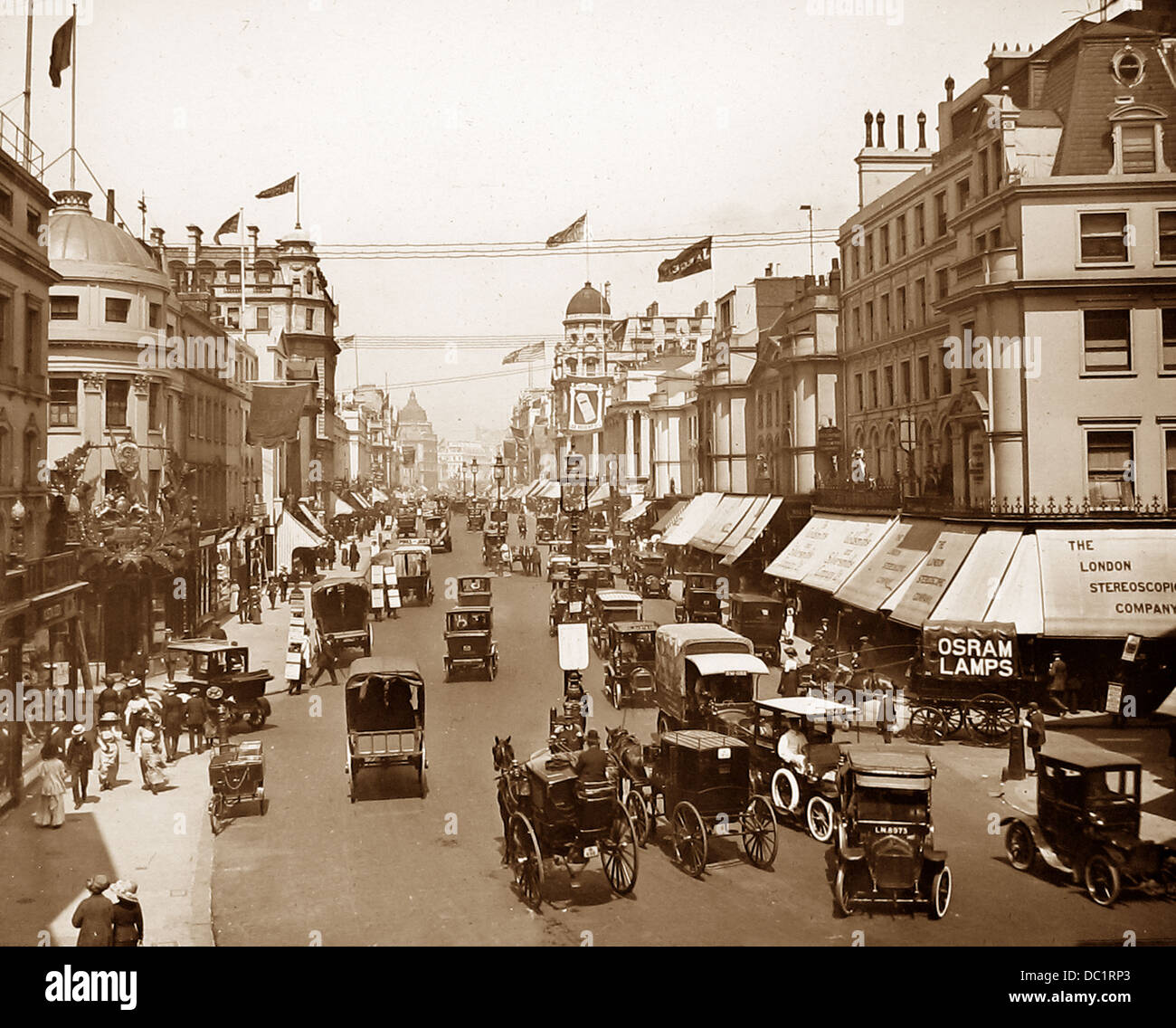 Der Strang London 1900 Stockfotografie - Alamy