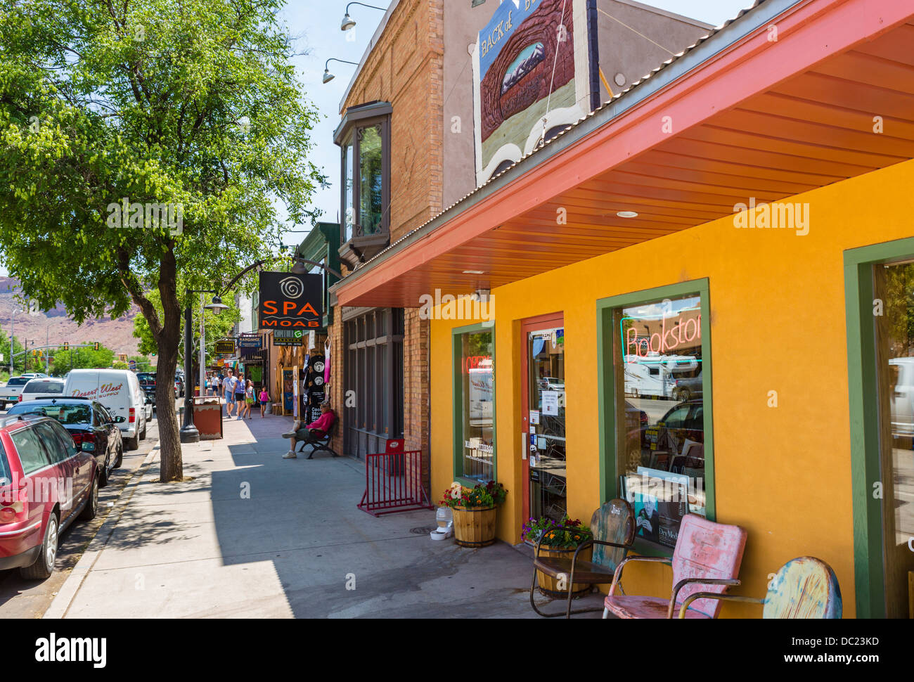 Main Street in der Innenstadt von Moab, Utah, USA Stockfotografie - Alamy