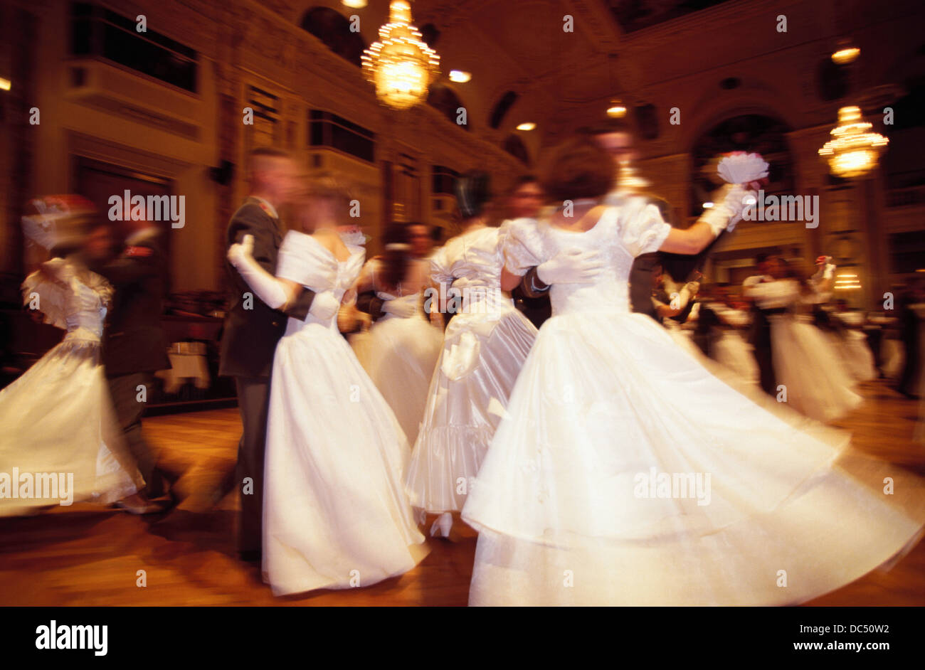 Wien walzer -Fotos und -Bildmaterial in hoher Auflösung – Alamy