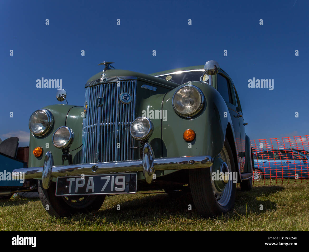 Ford prefect vorne -Fotos und -Bildmaterial in hoher Auflösung – Alamy