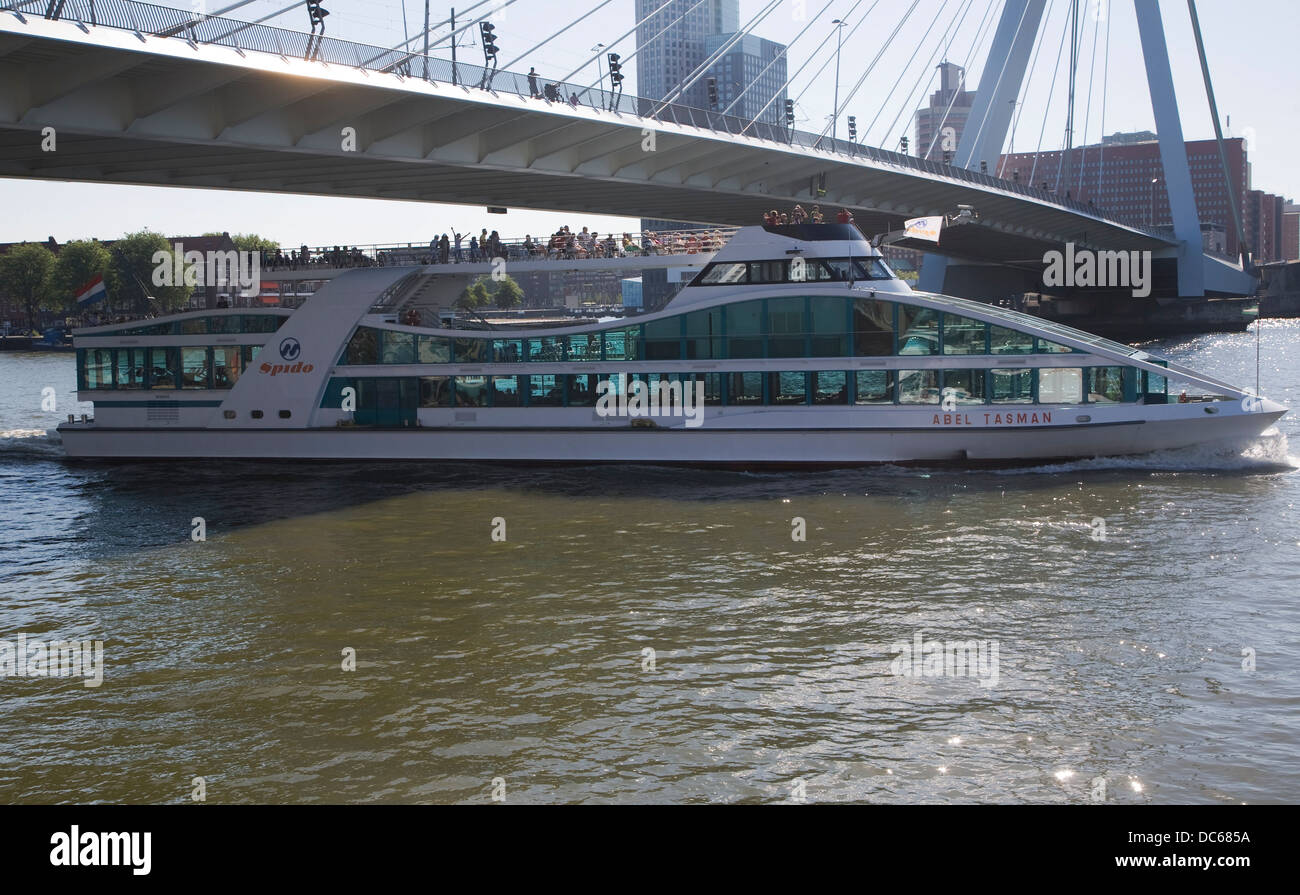 Spido boat -Fotos und -Bildmaterial in hoher Auflösung – Alamy