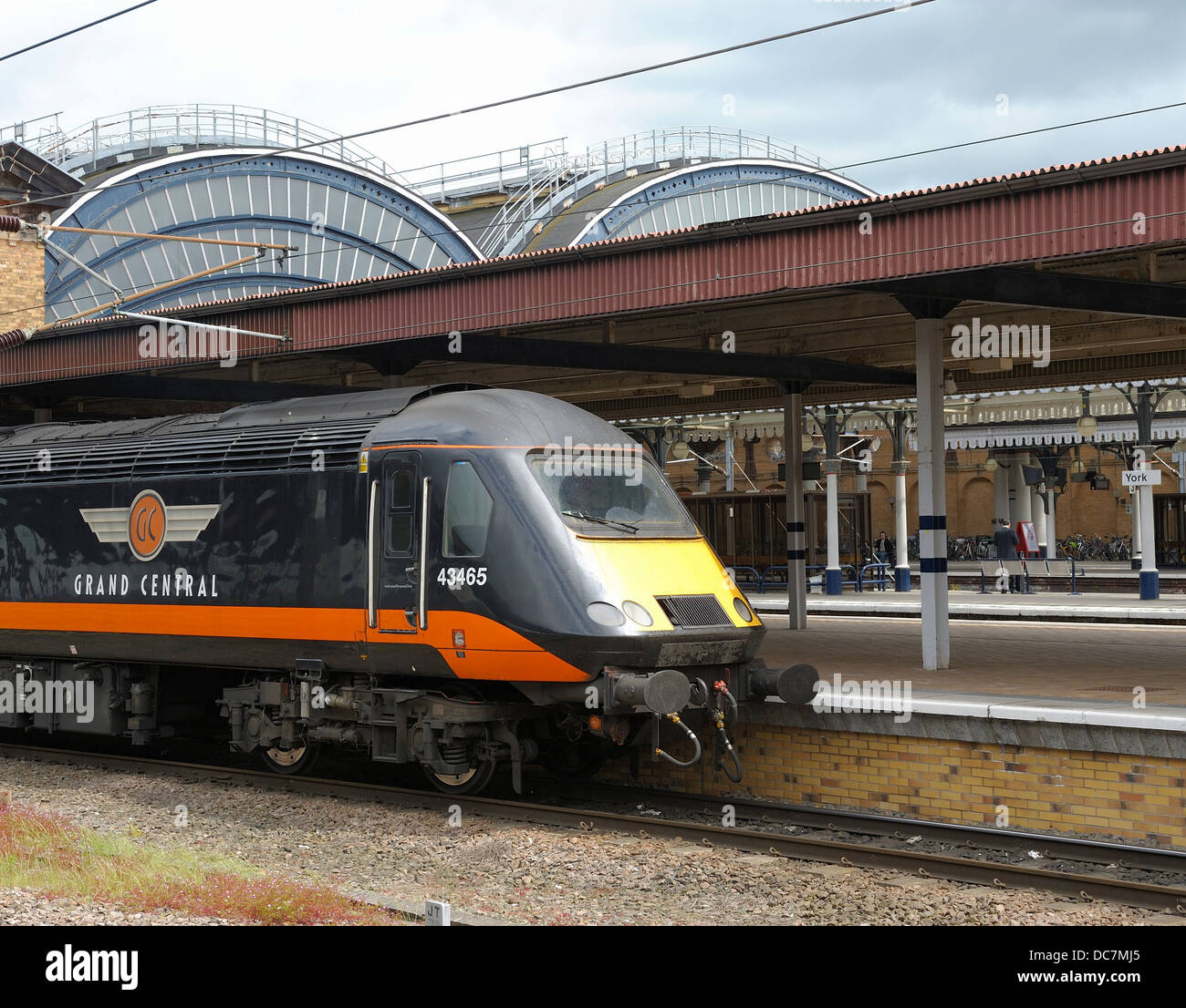Grand service express -Fotos und -Bildmaterial in hoher Auflösung – Alamy