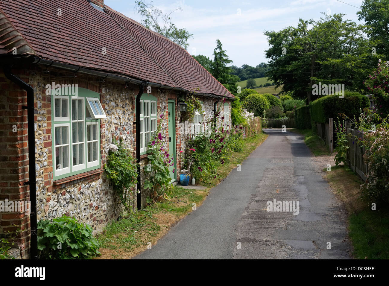 Charlton village -Fotos und -Bildmaterial in hoher Auflösung – Alamy