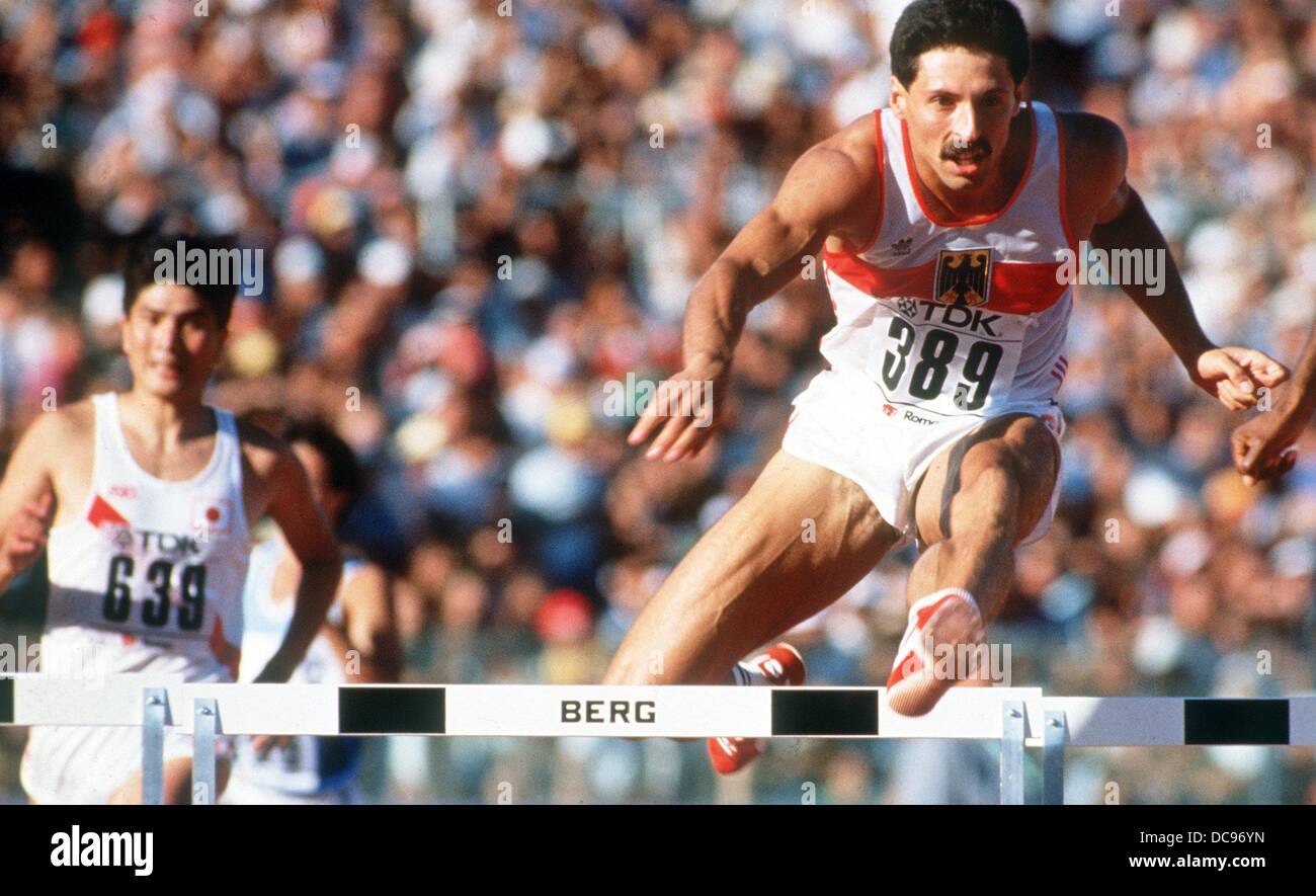Deutschen Hürdenläufer Harald Schmid beteiligt sich an die 400 Meter ...