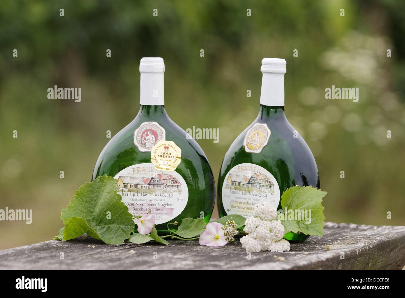 Bocksbeutel wine -Fotos und -Bildmaterial in hoher Auflösung – Alamy