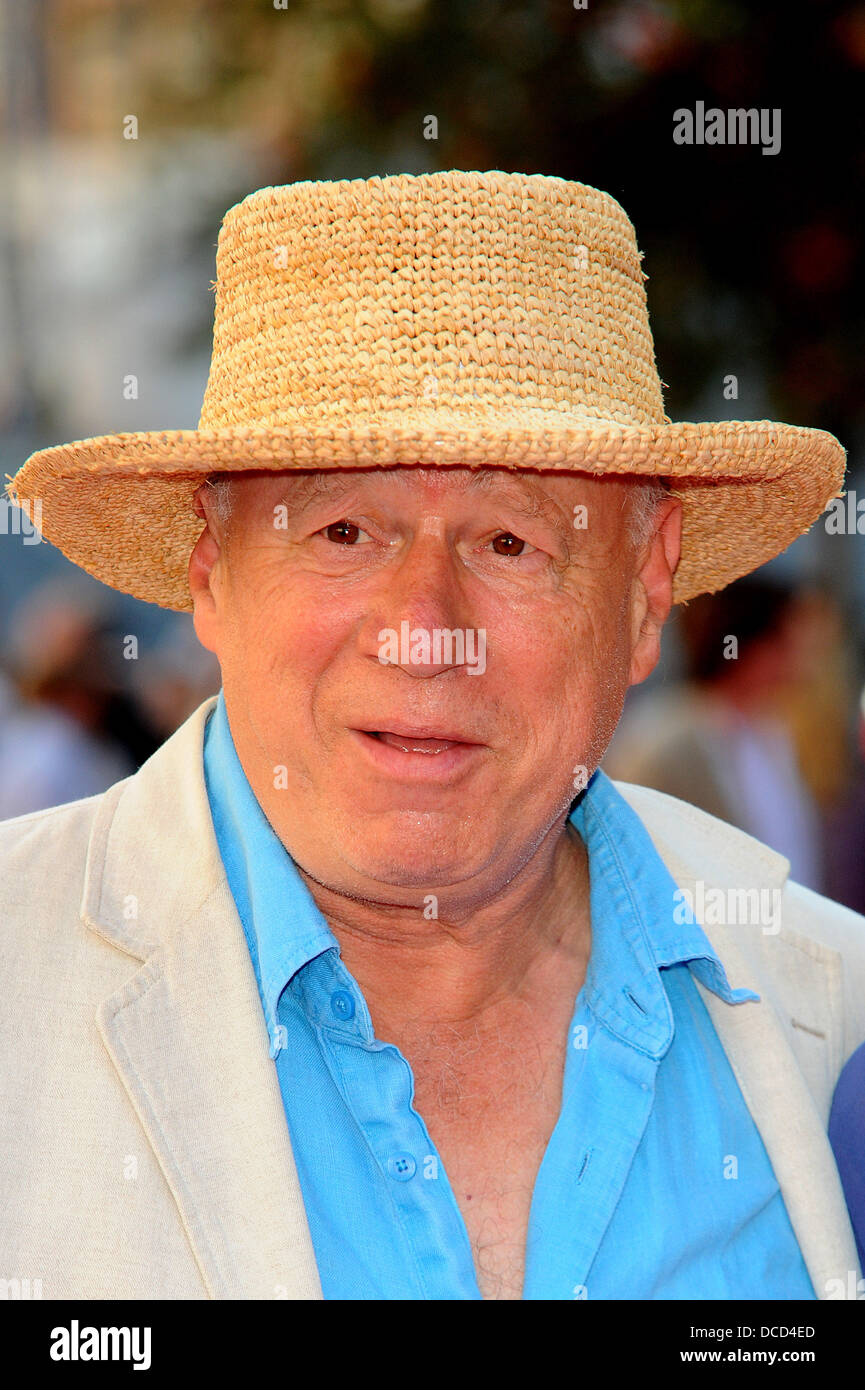 Neil Innes-UK-Premiere von "George Harrison: Leben In der materiellen ...