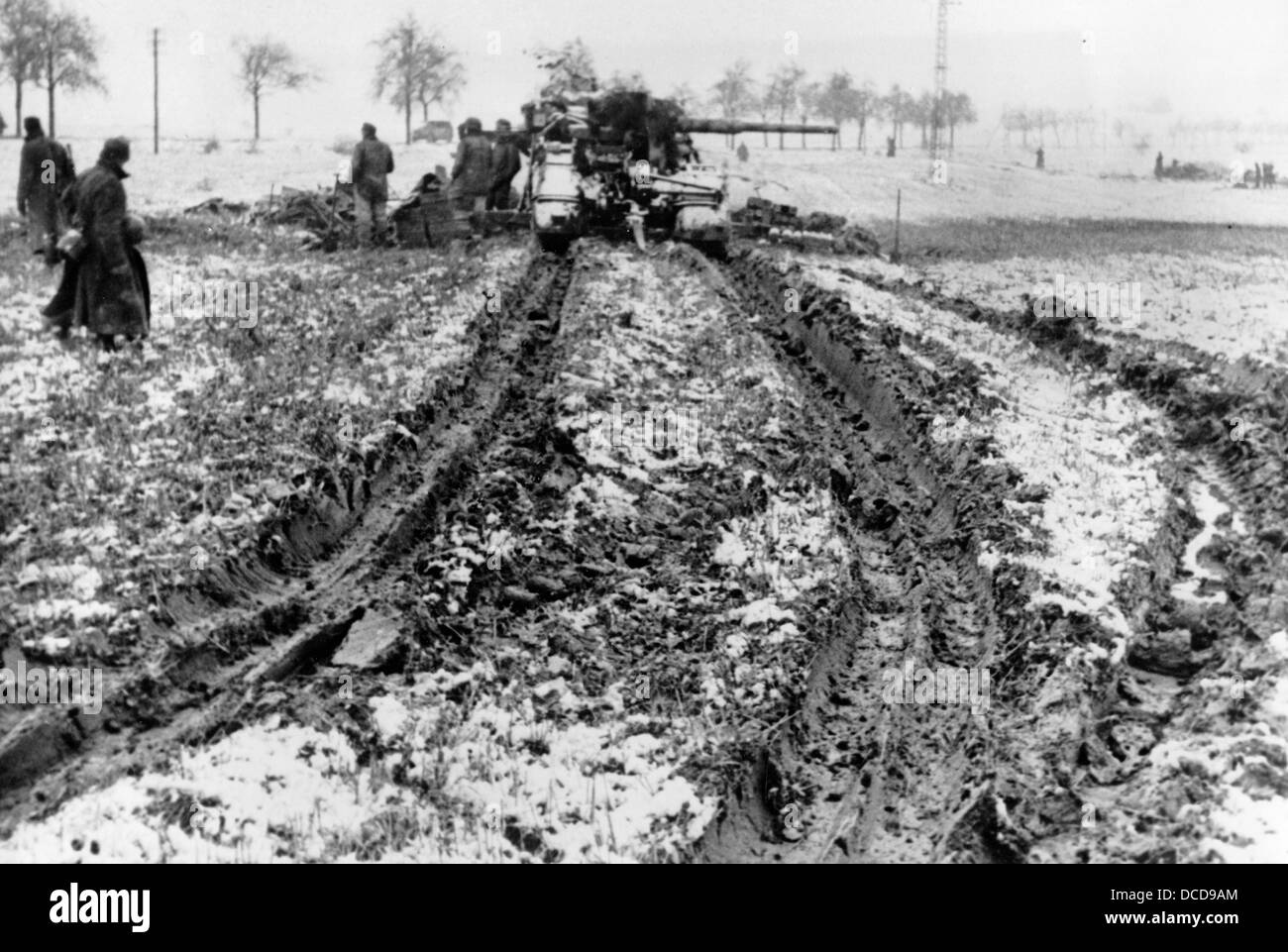 Winter 1944 wehrmacht Schwarzweiß-Stockfotos und -bilder - Alamy
