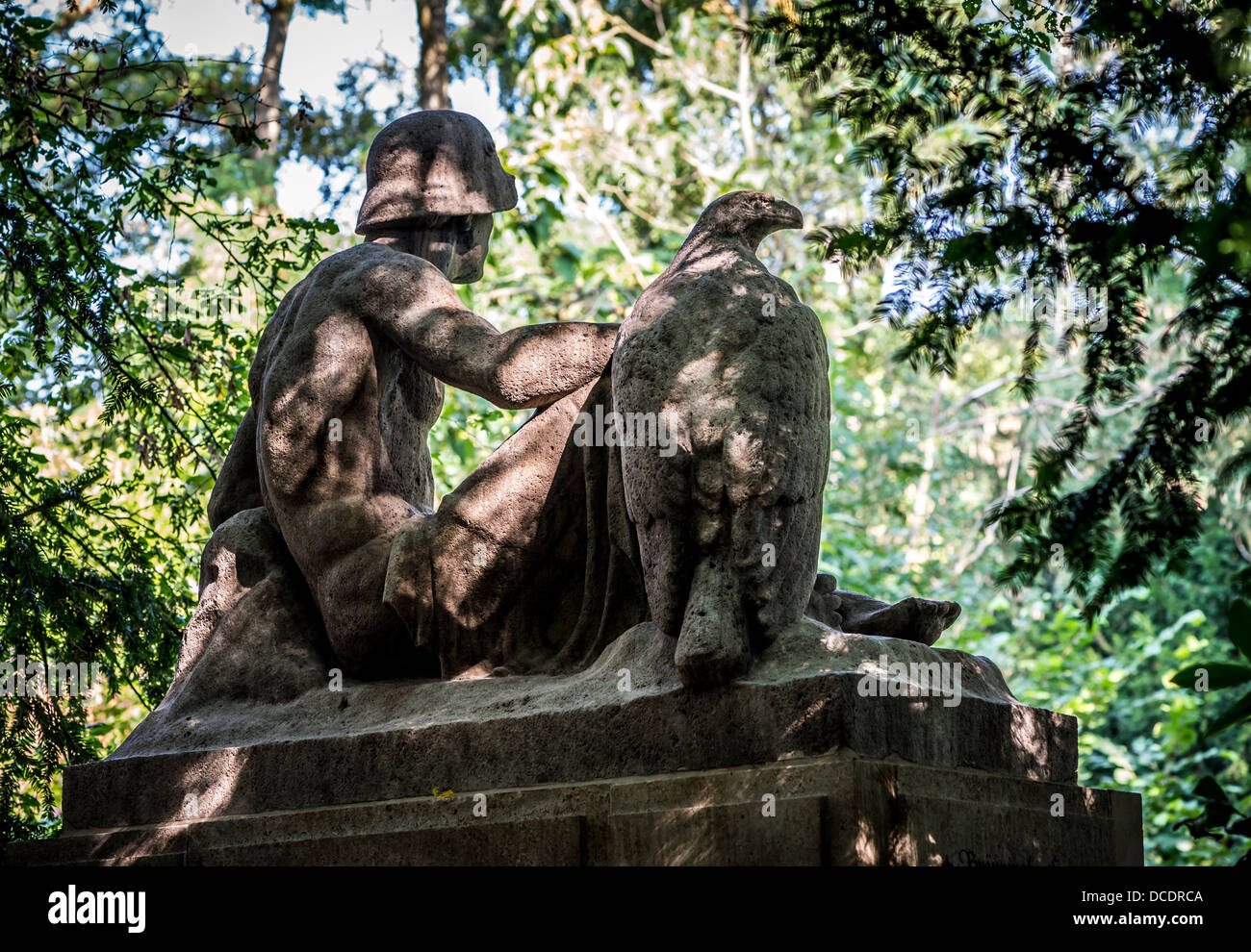 Deutschen ersten Weltkrieg Denkmal der Soldat und Adler Stockfotografie ...