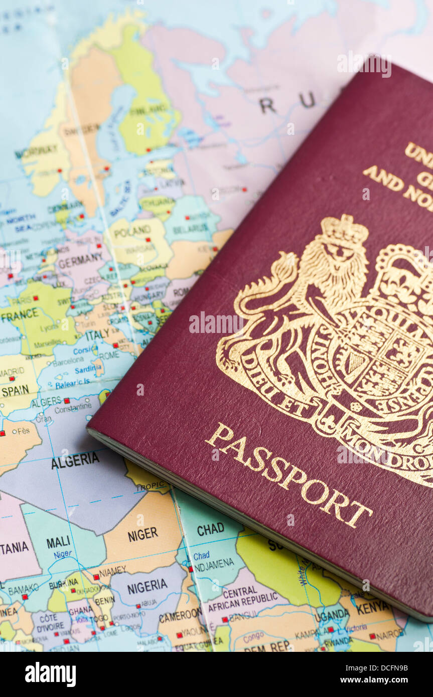 Reisepass britischer flughafen -Fotos und -Bildmaterial in hoher ...