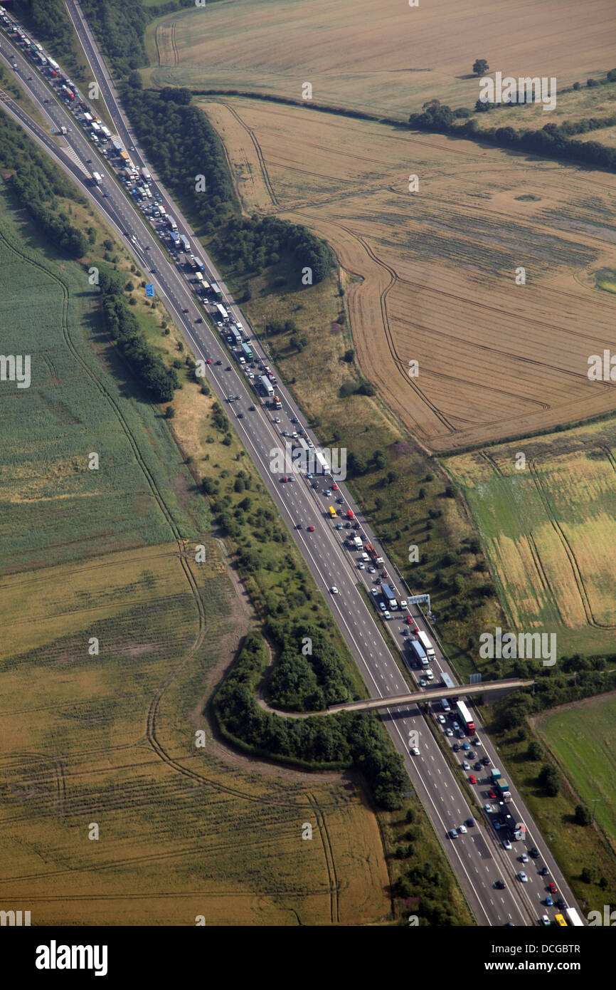 M1 trafic -Fotos und -Bildmaterial in hoher Auflösung – Alamy