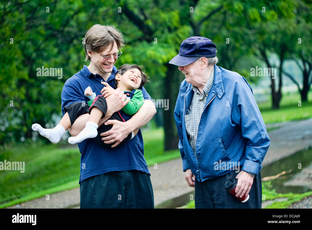 Drei generationen alt Stockfotos und -bilder Kaufen - Alamy