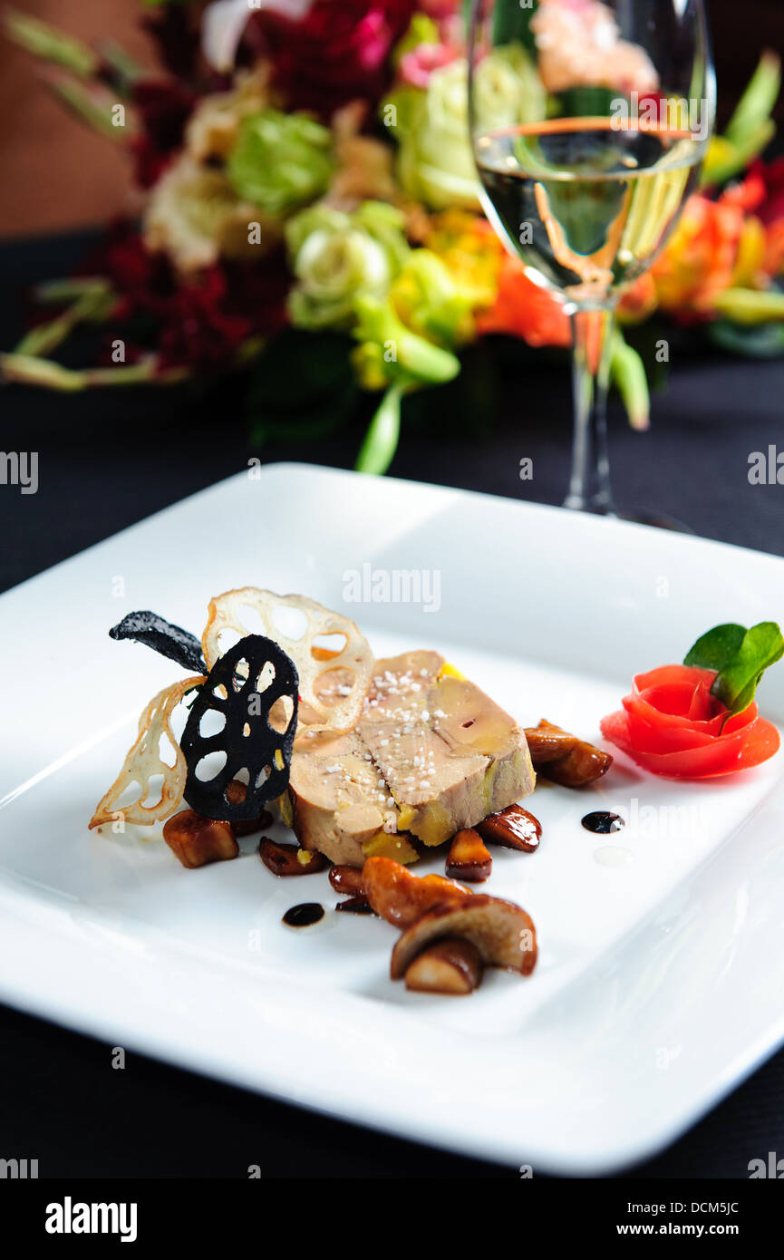 Gans kochen -Fotos und -Bildmaterial in hoher Auflösung – Alamy