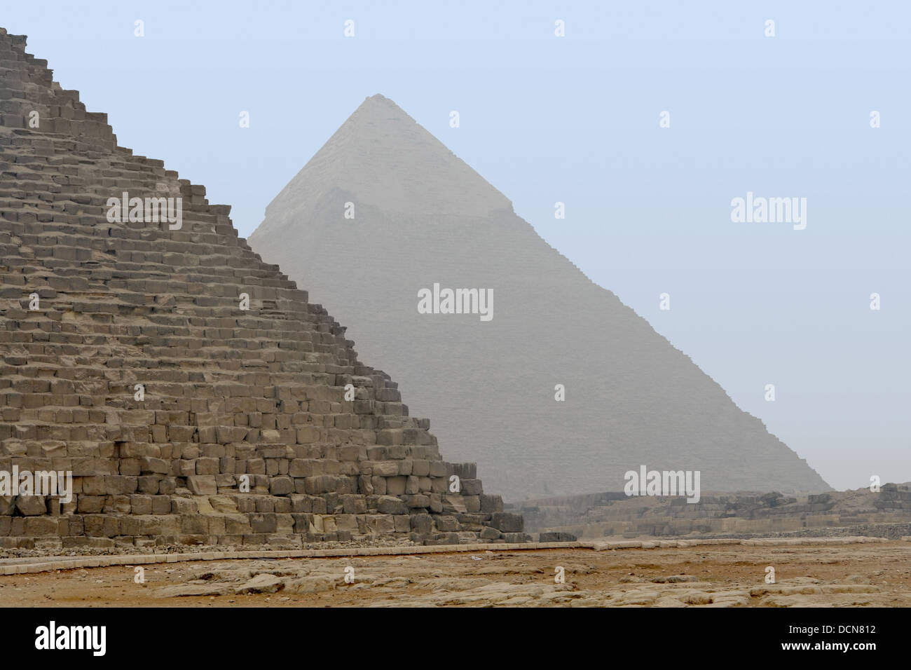 In der nekropole von gizeh -Fotos und -Bildmaterial in hoher Auflösung ...