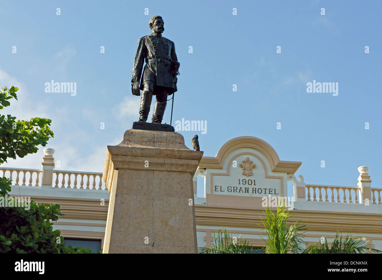 Statue von Manuel Cepeda Peraza in der Parque Hidalgo, Merida, Yucatan ...
