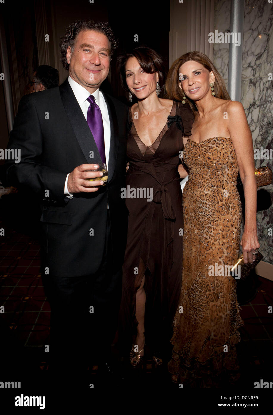 Robin schmelzer rita hayworth gala waldorf -Fotos und -Bildmaterial in ...