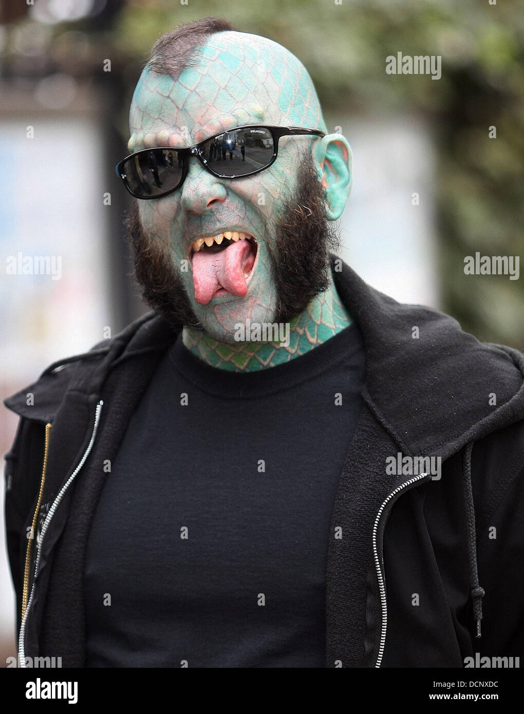 Erik sprague aka the lizardman -Fotos und -Bildmaterial in hoher ...