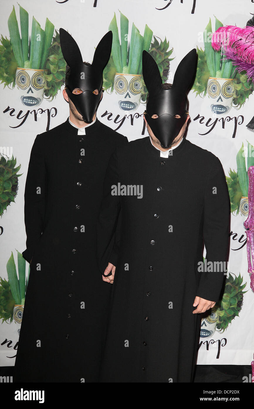 Thomas tolan and narciso rodriguez -Fotos und -Bildmaterial in hoher ...