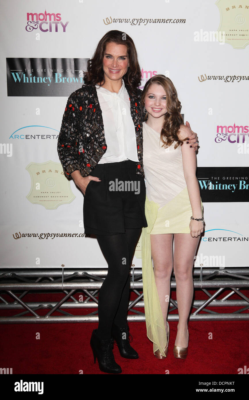 Brooke Shields, Sammi Hanratty New Yorker Premiere von "The Greening of ...